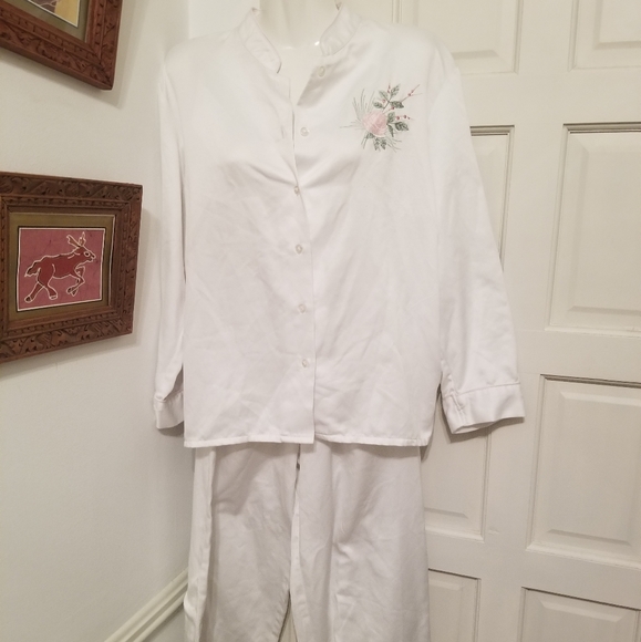 KayAnna | Intimates & Sleepwear | Vintage Kayanna White Matte Satin ...